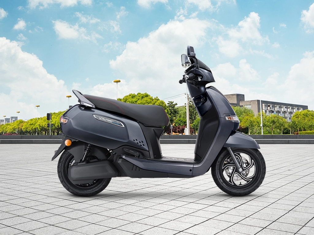 Get your hands on the stylish iQube Bike with Drivio's Two Wheeler Loans